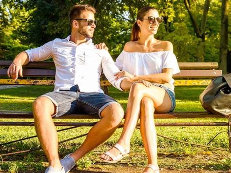 Hand On Thigh 10 Meanings When A Guy Touches Your Leg