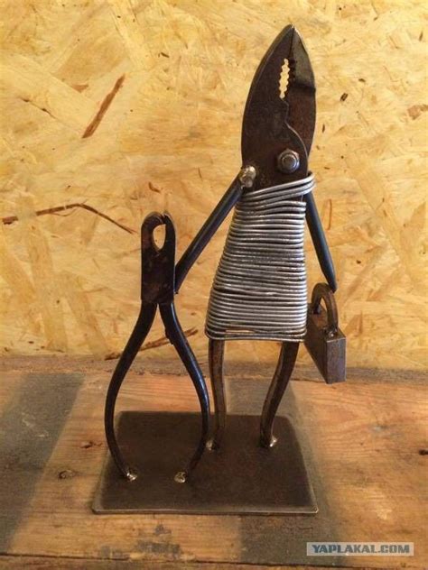 Порция картинок | Scrap metal art, Steel art, Metal art diy