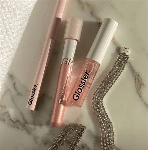 Lip Gloss Glossier
