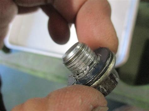 アルミオイルパン オイルパン アルミ ボルト ネジ山 無い ドレン ボルト オーバートルク オイル漏れ 交換 タップボルト スズキ ダイハツ