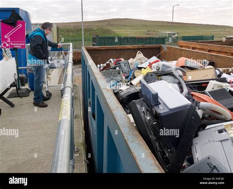 A Man Throwing Garbage Stock Photos A Man Throwing Garbage Stock Images Alamy