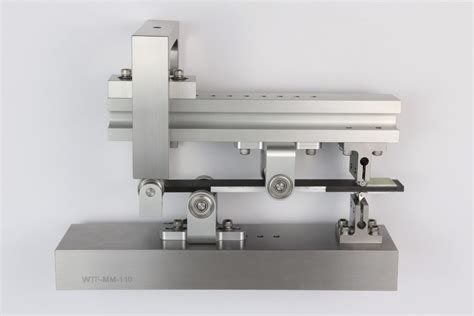 Fracture Toughness Wyoming Test Fixtures