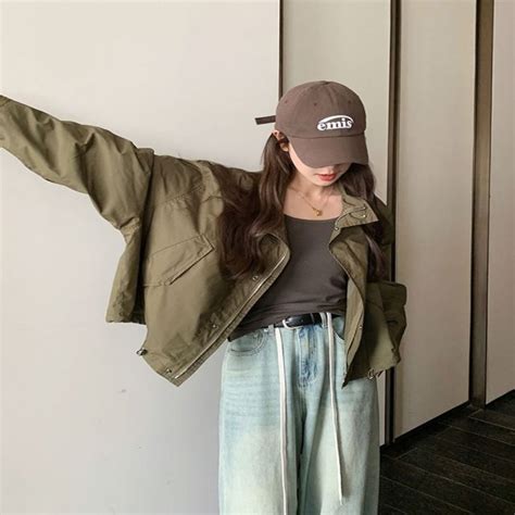 여성 오버핏 카라 카키 컬러 숏 야상 야상집업 점퍼 We6d895