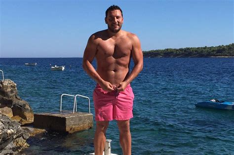 Poznáte Ho V Galerii Moderátor Michal Janotka Ukázal Fotky Z Dětství Ne Každý Si Uměl Hrát Tak