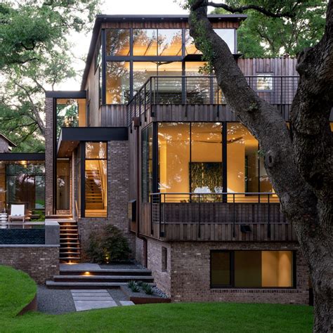 Sanders Architecture Designs Austin House Around Grove Of Oak Trees