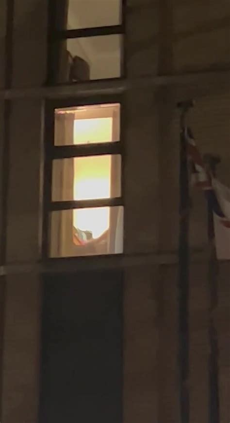 Str8 Guy Beating His Dick Em Inglês