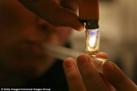 Chemsex Where Men Inject Themselves With Meth And Have Sex For Days Becomes Trend Daily Mail