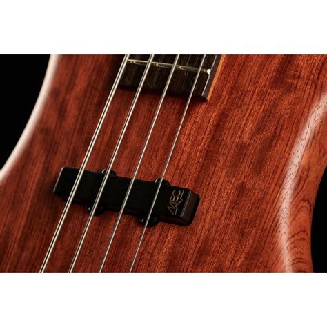 Warwick Pro Series Corvette Bubinga 4 United States