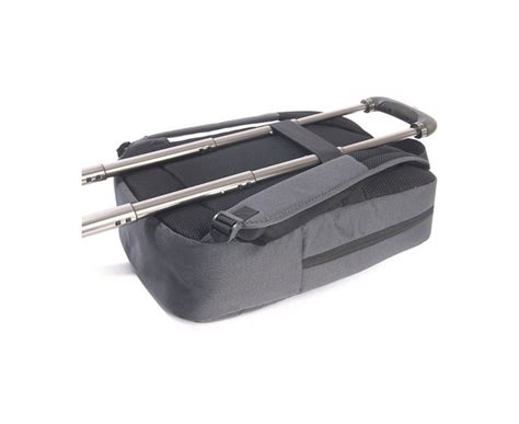 Tucano ნოუთბუქის ჩანთა Loop Backpack 15 6 ნაცრისფერი 92 ლარი ნიდოზე Bkloop15 Bk Nido Ge