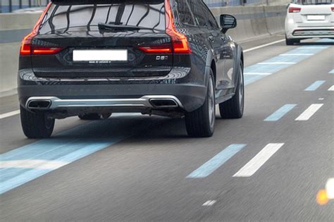 고속도로를 달리는 자동차 유토이미지 상세페이지 베이직샵 사진 21449583