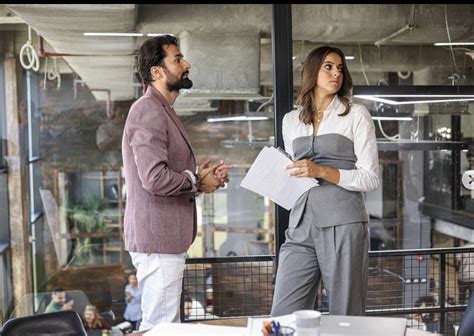 ميران عبد الوارث تنشر صورًا من كواليس عمر أفندي يارب تكونوا مبسوطين