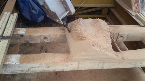 Kuka Robot Milling A Plug For A Vacuumed Formed Part Youtube