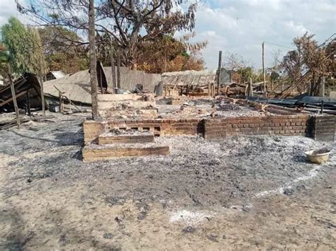 Khit Thit Media On Twitter ရေဦးမြို့နယ်တွင် ကျေးရွာ ၁၇ ရွာ မီးရှို့ဖျက်ဆီးခံရပြီး အ ရေးပေ