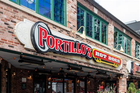 Portillos A Hidden Gem Investment In The Fast Casual Restaurant