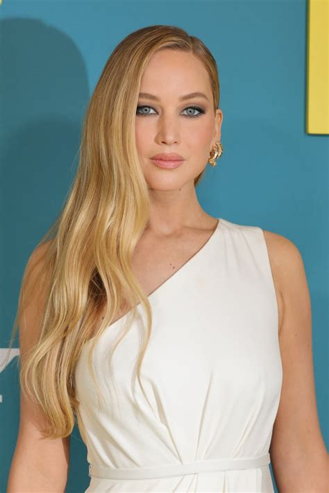 Whats Jennifer Lawrences Natural Hair Color
