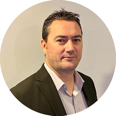 Emmanuel Genty Site Media Global De Renault