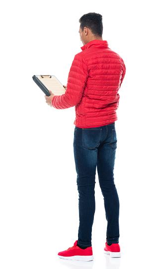 전체 길이 후면 백 1인 2029세 성인 잘생긴 사람 흑발 짧은 머리 아프리카 민족 아프리카계 민족 남성 젊은 남성 서 시원한 태도 20 24세에 대한 스톡 사진 및 기타