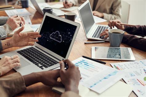 Modernizing Legacy Applications Ensuring Efficiency And Security In The Cloud Intwo