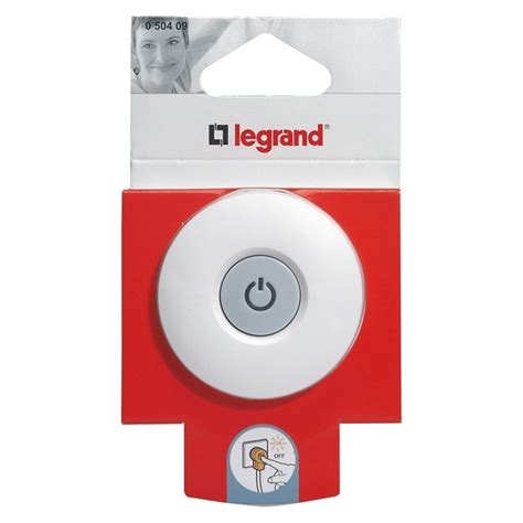 Вилка Legrand с заземлением 16А с выключателем - купить 050409 по ...