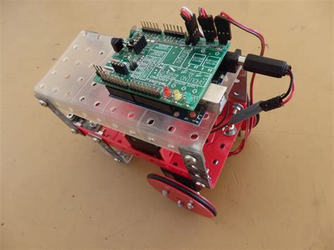 Alma De Herrero Robot Arduino Controlado Con Mando A Distancia