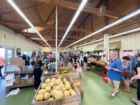 The Homemade Pies At This Farm Market Are Worth The Drive From Anywhere