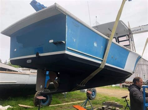 28 Aj Lobster Boat 1997 Cummins 210 Hp Sold Midcoast Yacht
