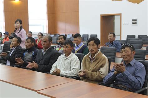 Булган аймаг байгуулагдсаны 80 жилийн ойн Хүндэт тэмдгийг гардууллаа