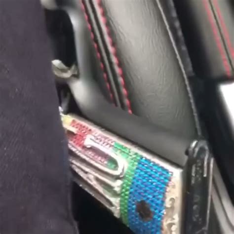 Nestor Ernesto Pérez El Nini” Or El 09” Warning Contains Videos Of Guns Rnarcowomenvideo