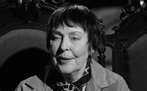 Suri Kunstnik Imbi Lind Kunst Err