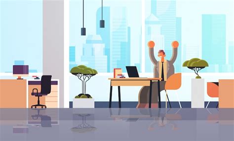 성공 개념 현대 사무실 인테리어 평면 전체 길이 가로를 축하하는 노트북과 직장에 앉아 제기 손 비즈니스 남자와 흥분된 사업가 프리미엄 벡터