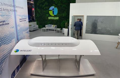 Intelsat Quietly Grows Backlog For Multi Orbit Inflight Connectivity Runway Girlrunway Girl