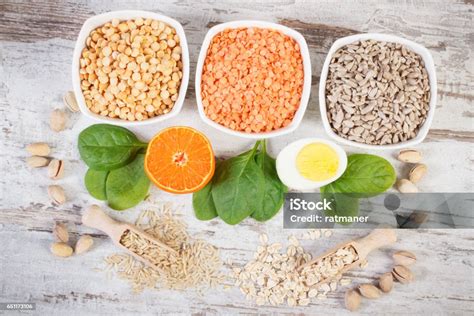 비타민 B1과 식이 섬유 건강한 영양을 함유한 제품 및 성분 0명에 대한 스톡 사진 및 기타 이미지 0명 건강한 식생활 광물질 Istock