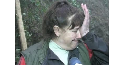 Шестчленно семейство остана без дом за зимата след свлачище