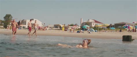 Nude Video Celebs Elizabeth Olsen Sexy Dakota Fanning Nude Very Good Girls 2013