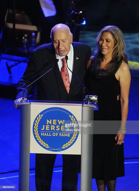 Arthur Imperatore Sr With Yee Mei Ling Receives The Enterprise Award