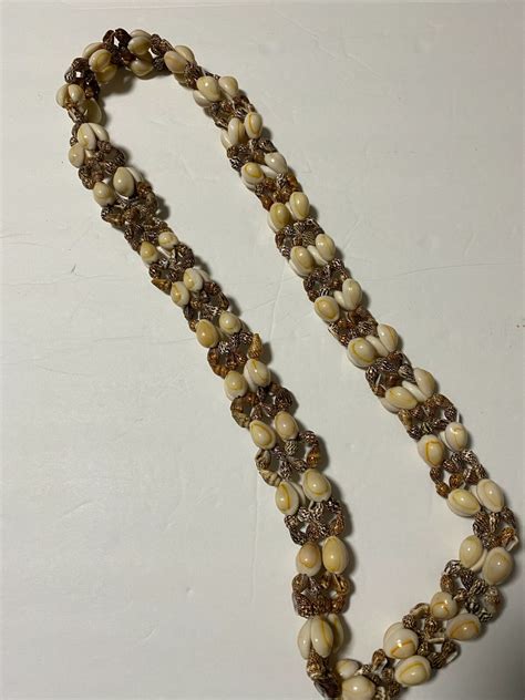 Vintage Butterscotch Cowrie Shells And Brown Nassa Sh Gem