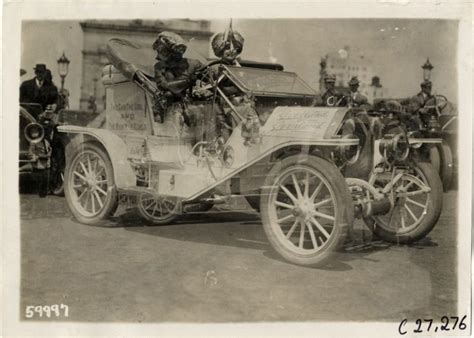 Blanche Stuart Scott Barnstormer And 1st Us Female Solo Pilot Women Take Flight What