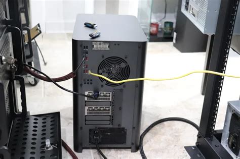 Windows Vs Linux Scaling Performance From 16 To 128 Threads With Amd Ryzen Threadripper 3990x