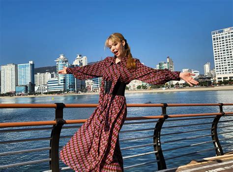가요무대 에 출연한 독일 금발미녀의 정체 삶은영화