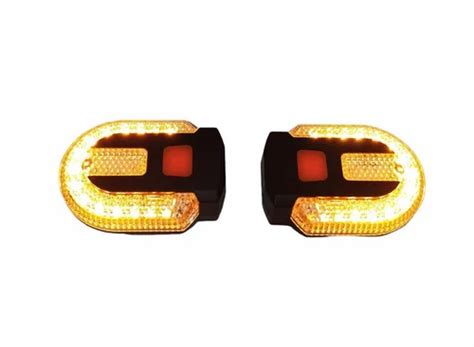 Abs Shell Square Bicycle Indicator Light At ₹ 800 Piece In New Delhi Id 2853971172773