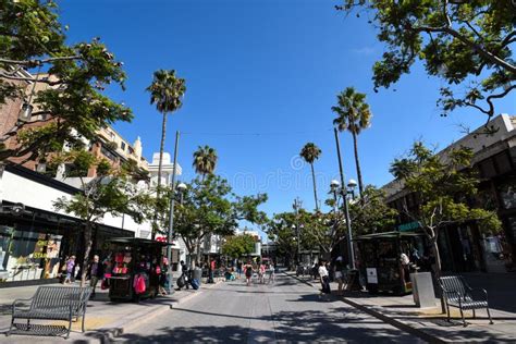 The Third Street Promenade In Downtown Santa Monica On A Summer Day