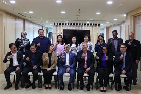 Perkeso Ecc Rehabilitation Returntowork Pusatrehabilitasiperkeso Dr Mohammed Azman Aziz