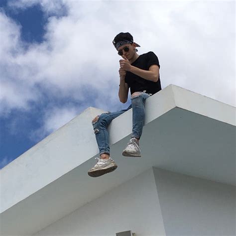 Stream Tom Berard Music Listen To Songs Albums Playlists For Free On Soundcloud