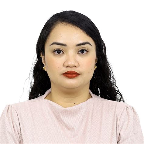 Nicholene Davison Medium