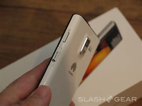 Huawei Ascend P Unboxing And First Impressions