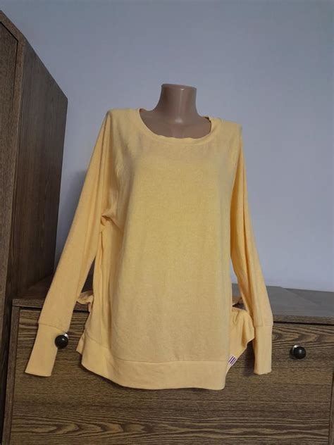 Кофта нова — ціна 250 грн у каталозі Светри Купити жіночі речі за доступною ціною на Шафі