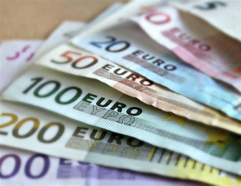 Top 100 Highest Currency In The World In 2024 Rock A Little Travel