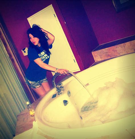 Sexy Hot Tub By Allyaocat On Deviantart