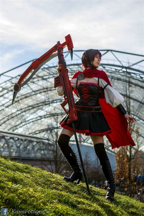 The Art Of Cosplay Ruby Rose From Rwby Cosplayer Chromecosplay Photographer Kamis Fotokiste