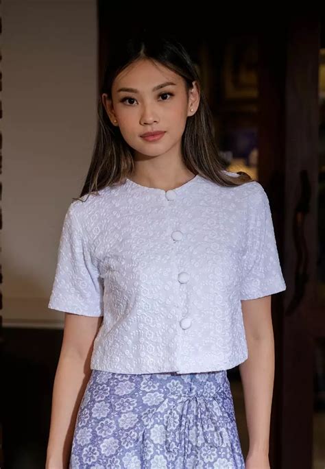 Jual Kichi Batik Evara Blouse Original 2025 Zalora Indonesia